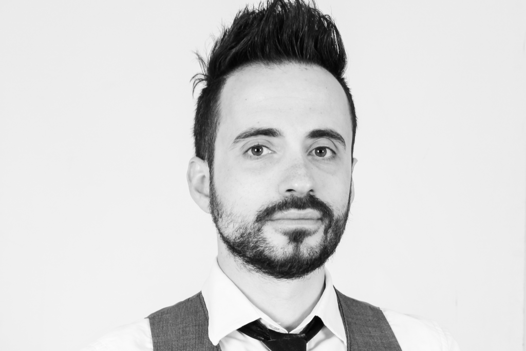 Comparative Literature graduate publishes debut novel - News Centre ...